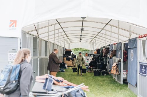 TEMPORARY STABLE HIRE - LH Woodhouse