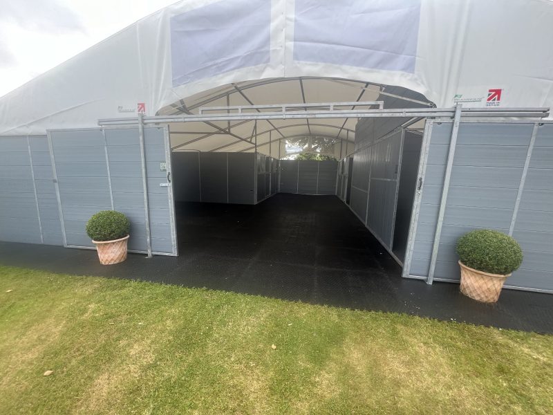 TEMPORARY STABLE HIRE - LH Woodhouse